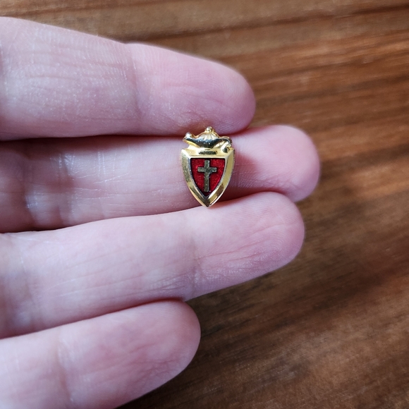 Estate | Jewelry | Vintage Cross Shield Pin | Poshmark